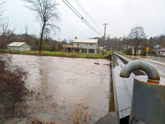 Heavy rain creates high water, flooding in region | News, Sports, Jobs ...